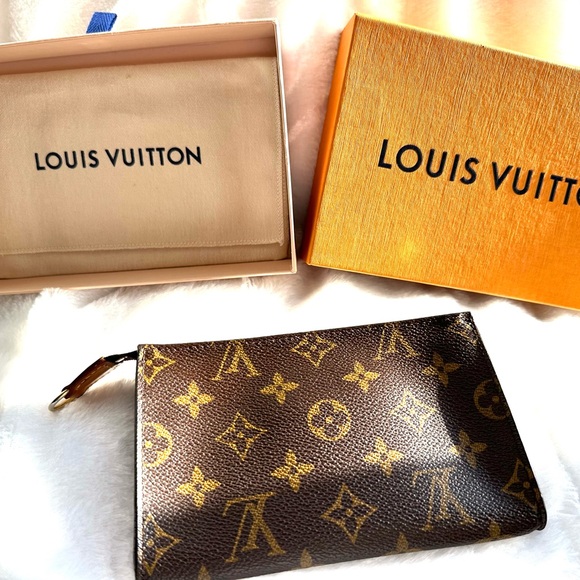 Louis Vuitton | Bags | Louis Vuitton Monogram Pouch | Poshmark